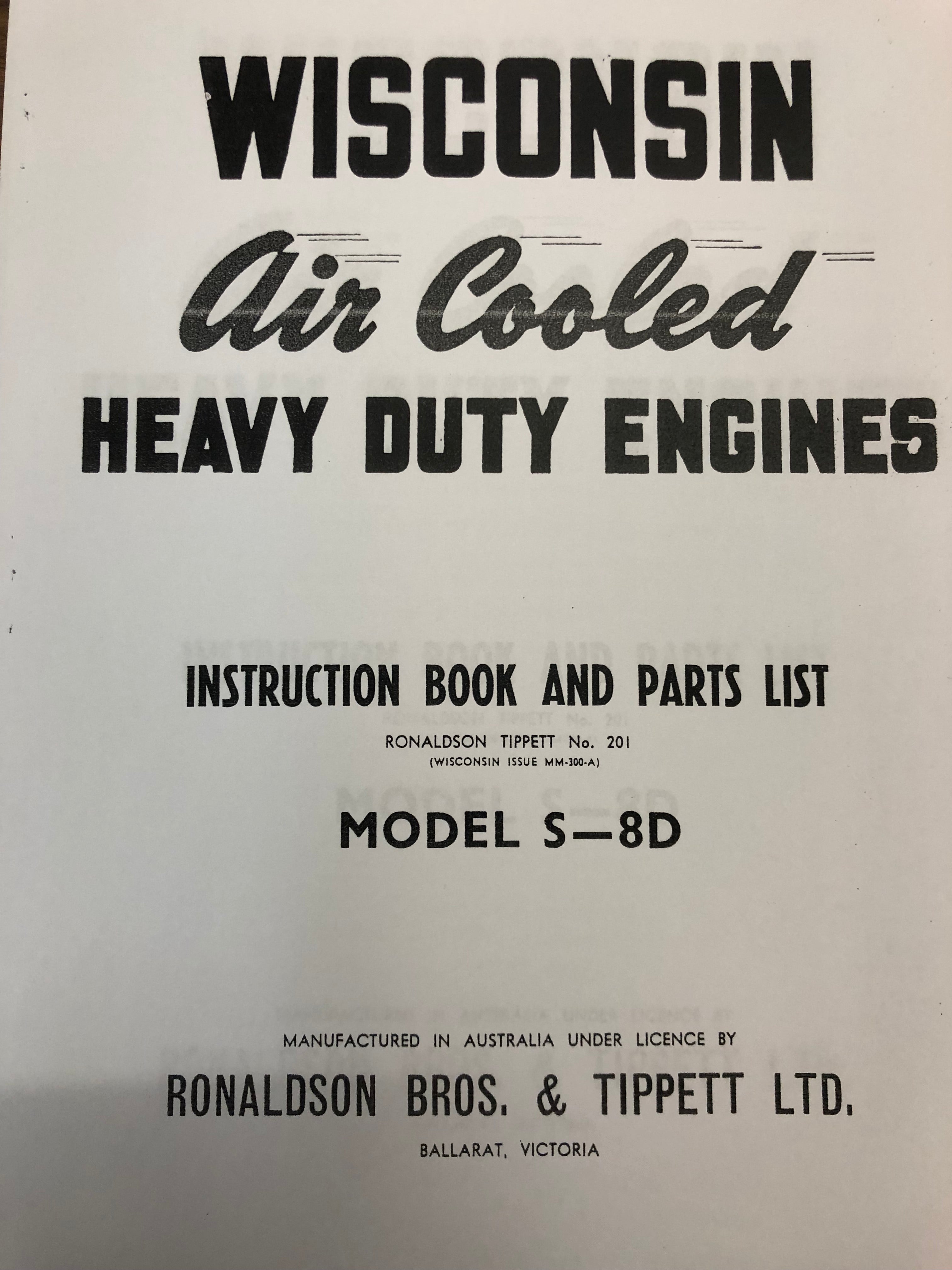 Wisconsin Air Cooled Model S-8D [R & T] – Rally Badges